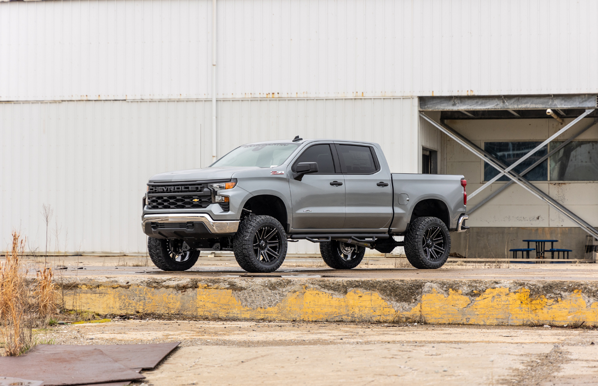 On the Rise: Explore Rough Country's Most In-Demand Lift Kits